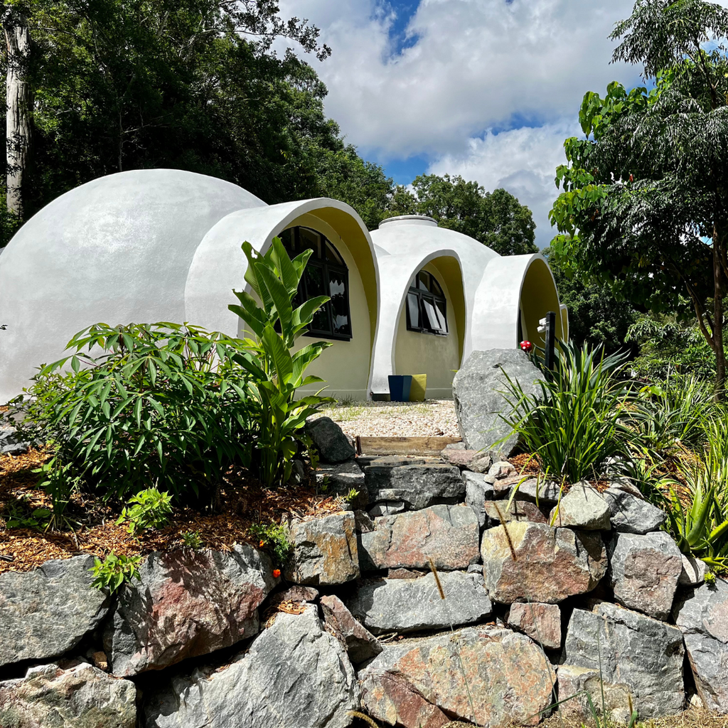 An Award-Winning Aircrete Dome – Domegaia